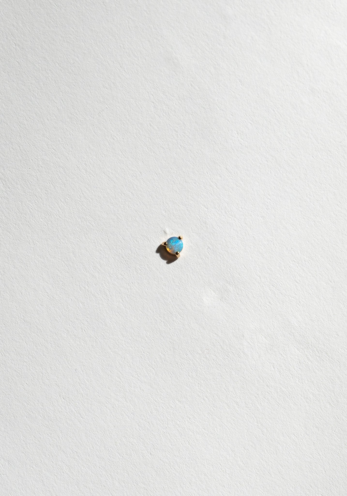 Wwake Large Opal Stud – VESTIGE