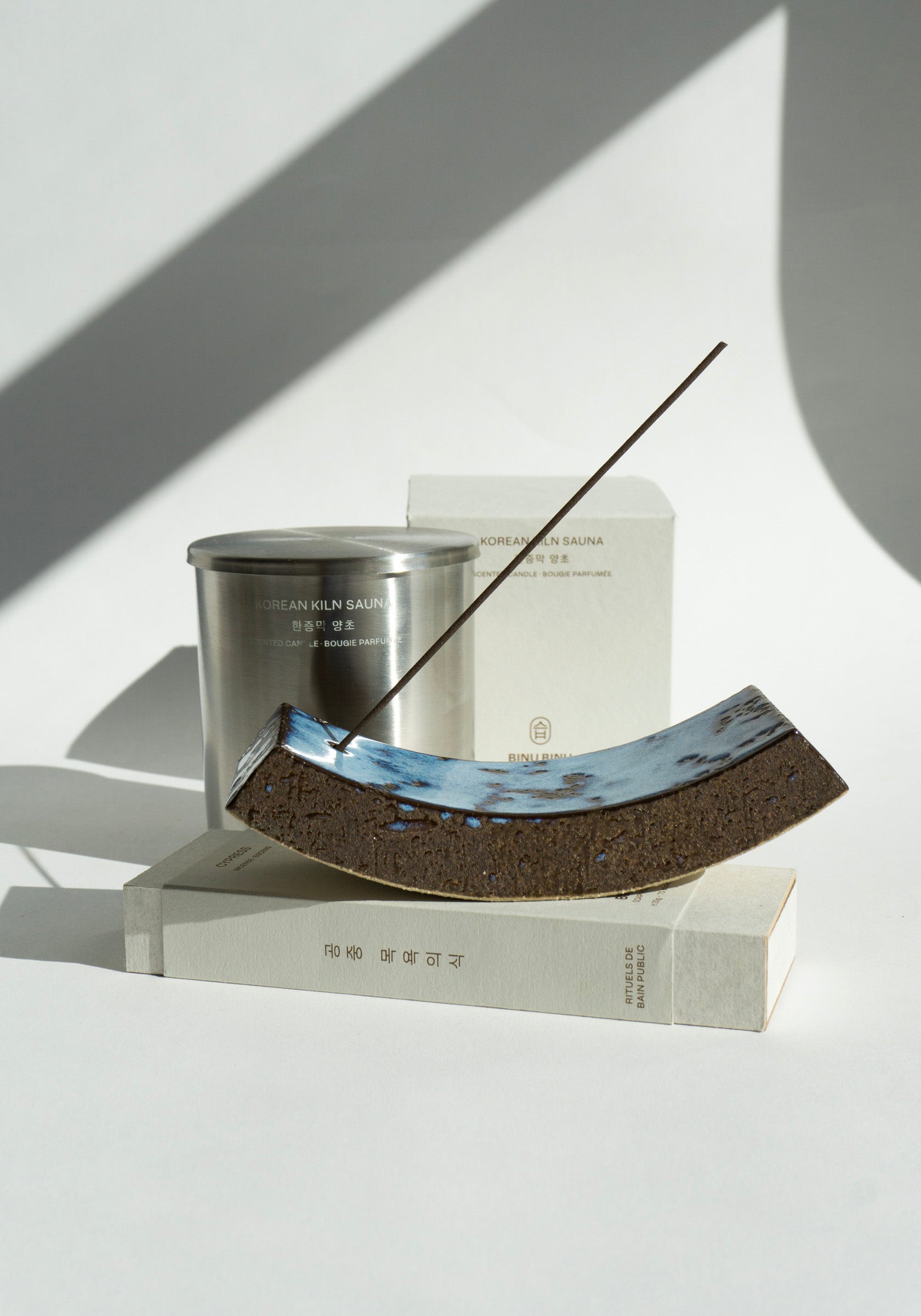 Binu Binu Roof Curve Tile Incense Holder – VESTIGE