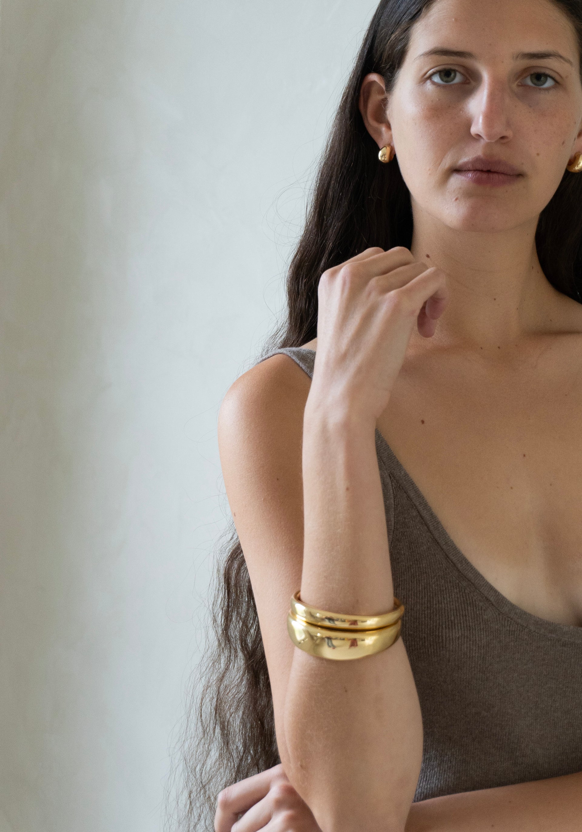 Lie Studio Simone Earrings in Gold – VESTIGE