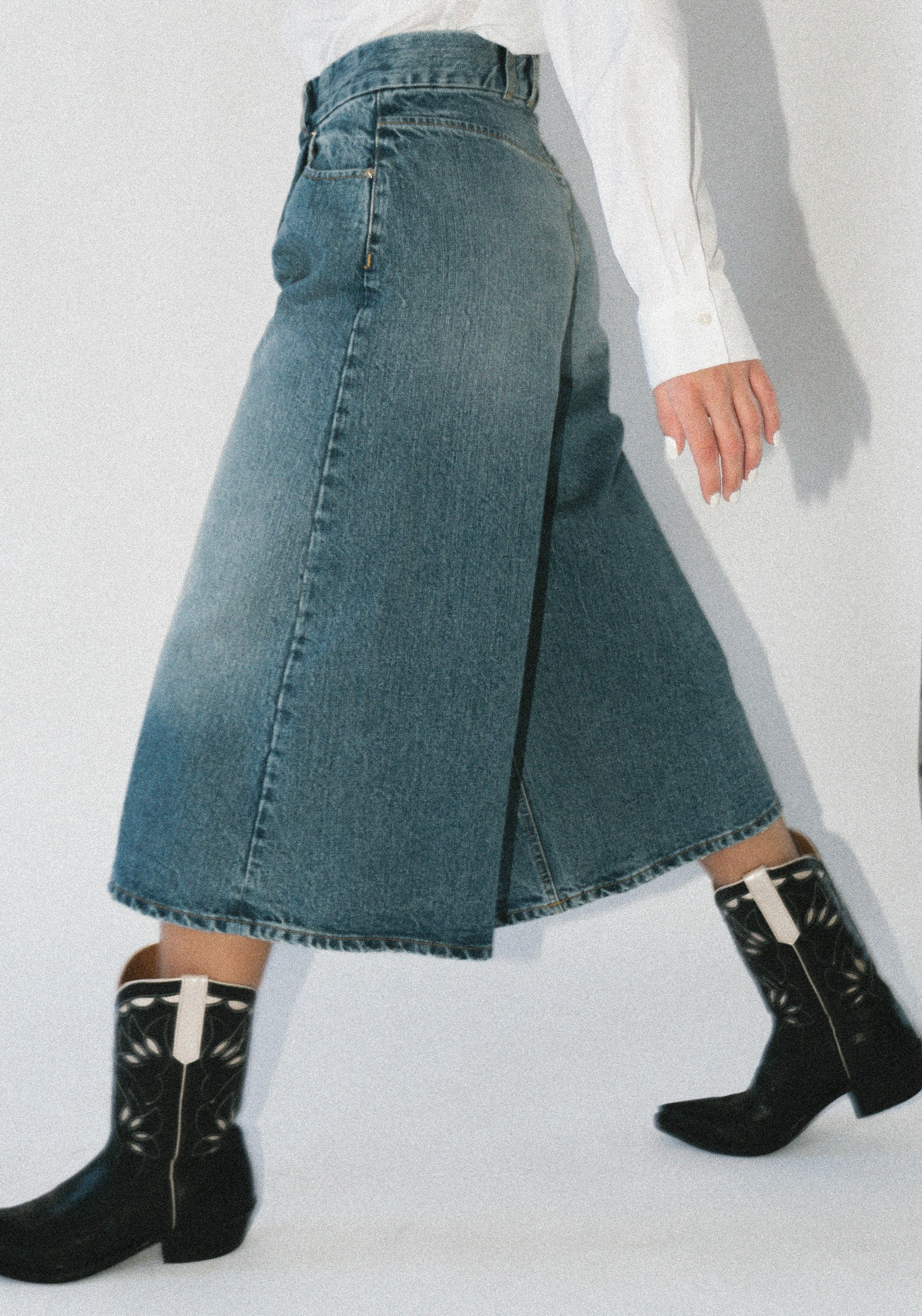 RUADH Raasay Jean in Claude Wash – VESTIGE