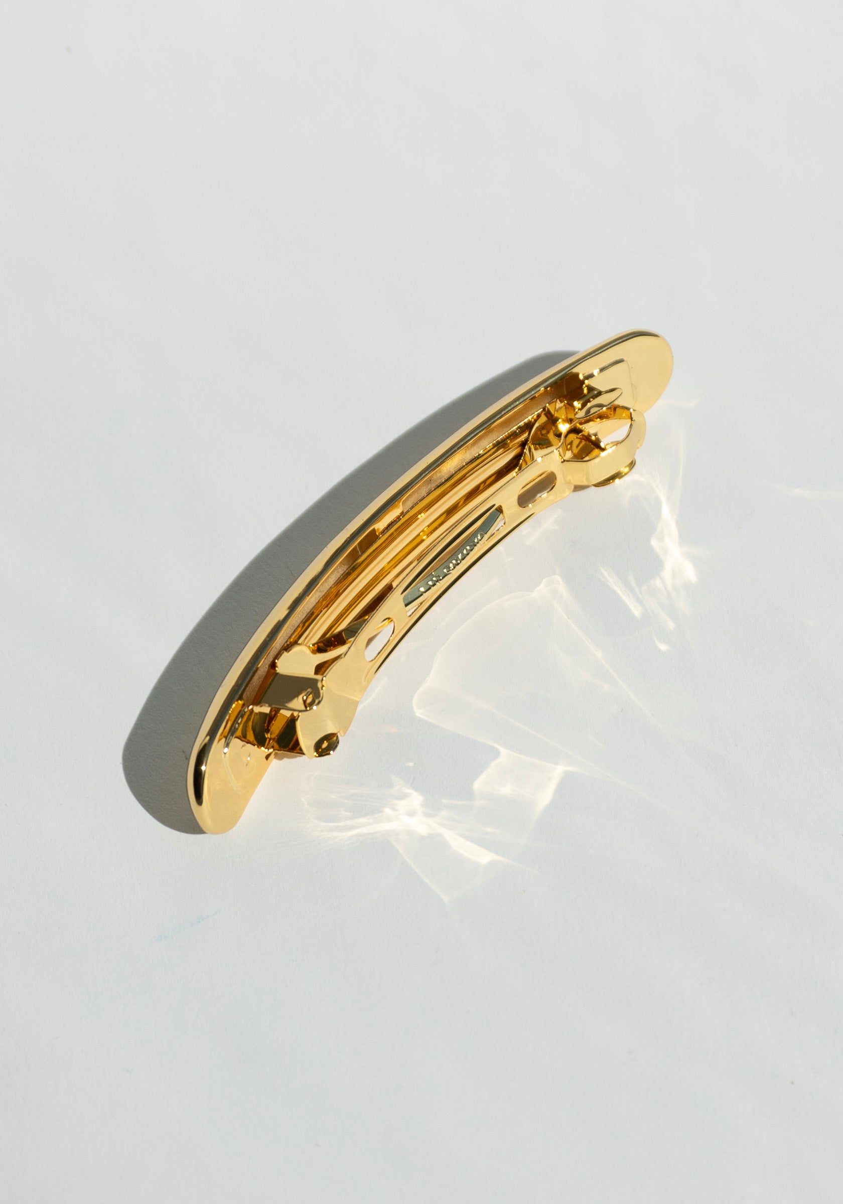 Lie Studio Molly Hair Clip in Gold – VESTIGE