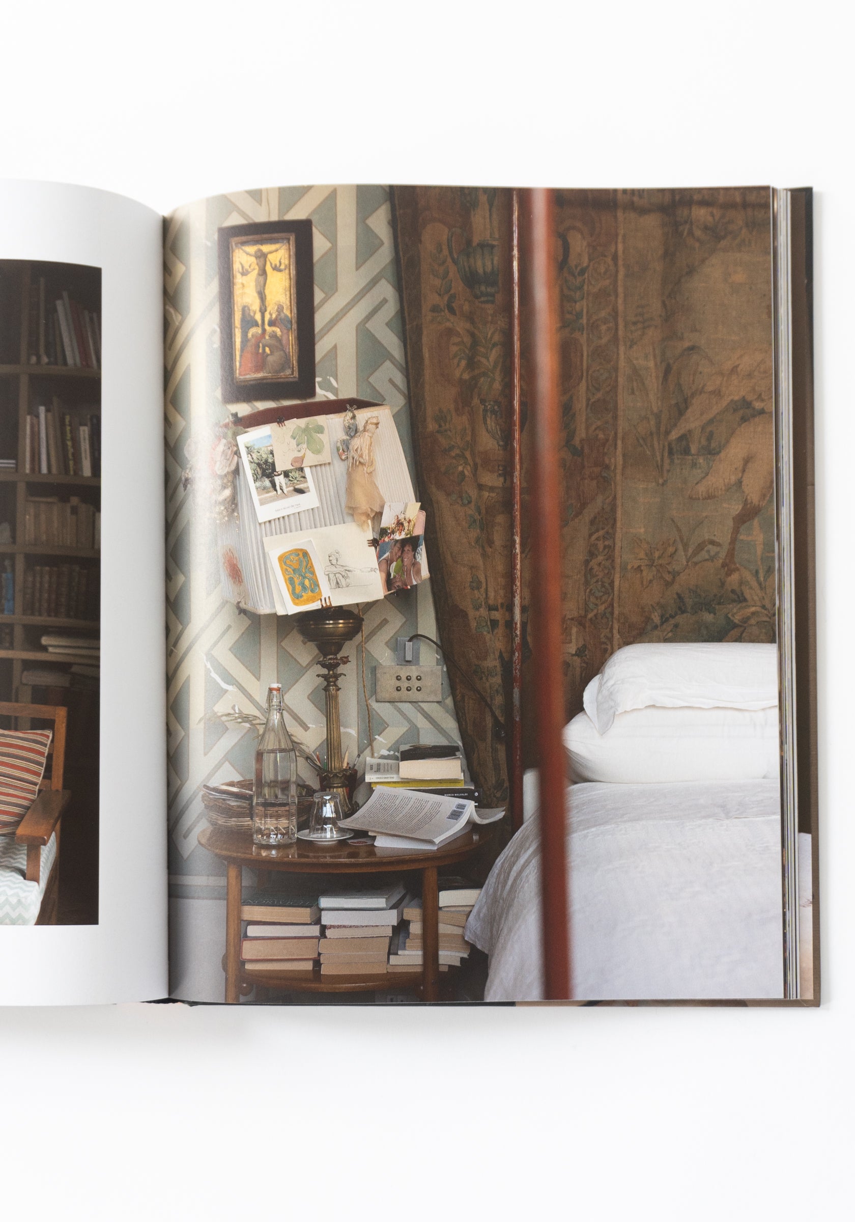 Inside Florence: A Tale of Palazzi and Botteghe – VESTIGE